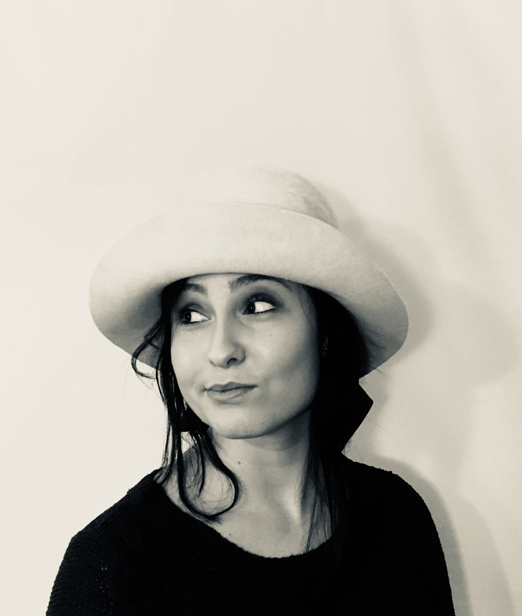 pfFfF - MODISTE - CHAPELIERE